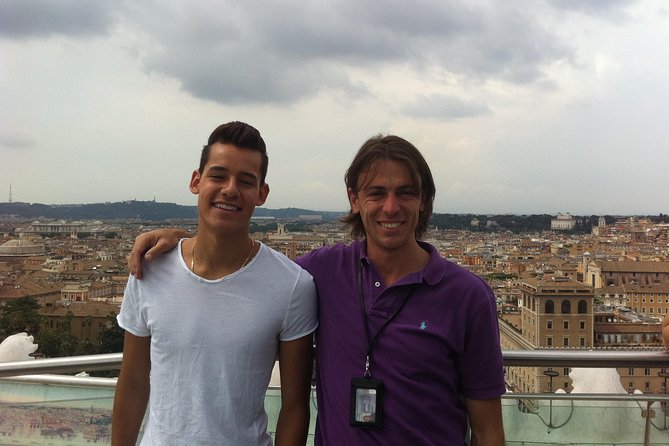Private Walking Tour of the Squares and Fountains in Rome - Exploring Piazza Navona