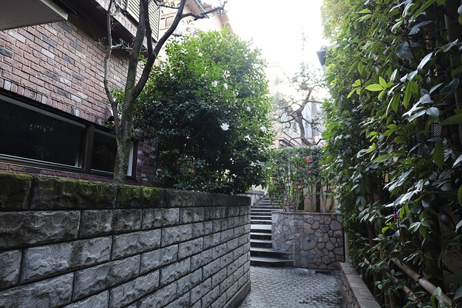 Private Walking Tour: The Little Kyoto of Tokyo, Kagurazaka - Schedule and Availability