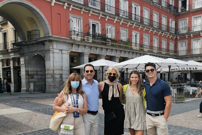 Private Walking Tour to Royal Palace and Old Town of Madrid - Customer Feedback
