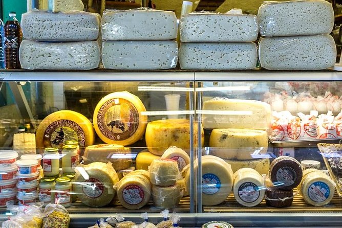 PRIVATE Walking Tour With Lunch and Wine Tasting by a Sommelier - Booking and Cancellation Policy