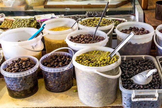 PRIVATE Walking Tour With Lunch and Wine Tasting by a Sommelier - Customizing Your Private Tour