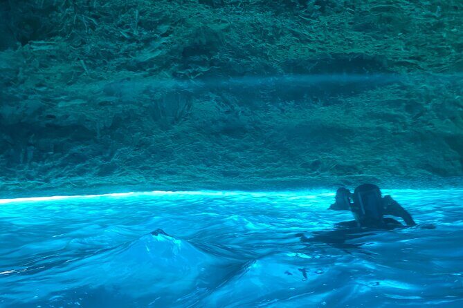 Private Westcoast Beachhop Tour. Turtle beach, grote knip & More - Discovering Curaçao’s Highlights