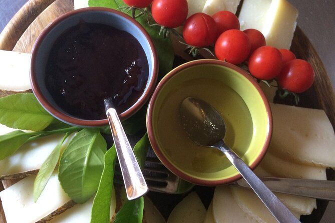 Private Wine, Evo Oil, Balsamic Vinegar Experience & Meal - Discovering Tuscan Flavors