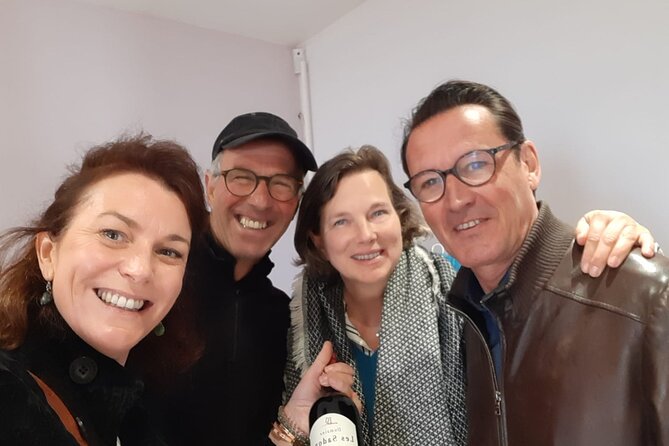 Private Wine Lovers - Super St Emilion - Behind the Scenes Visits Top Chateaux and Medieval Town - Host Response and Engagement