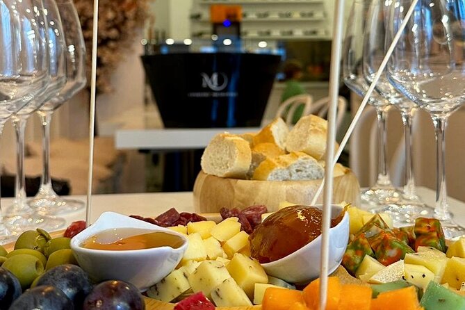 Private Wine Tasting and History Prague - Traveler Testimonials