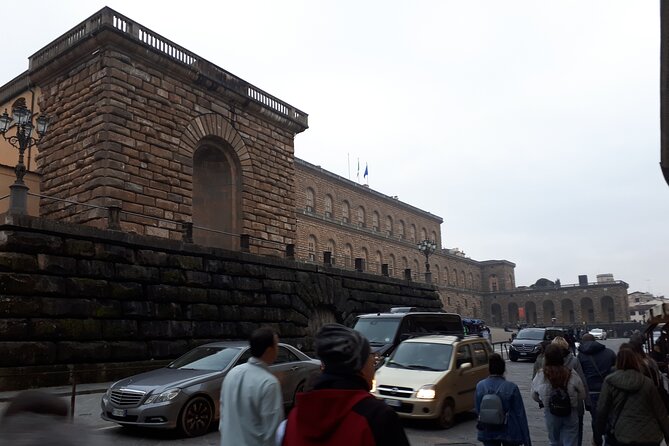 Private Wine Tour In Florence - Exploring the Ponte Vecchio and Oltrarno