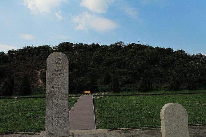 Private Xi'an Hanyangling And Small Goose Tower Day Tour - Practical Details & Tips