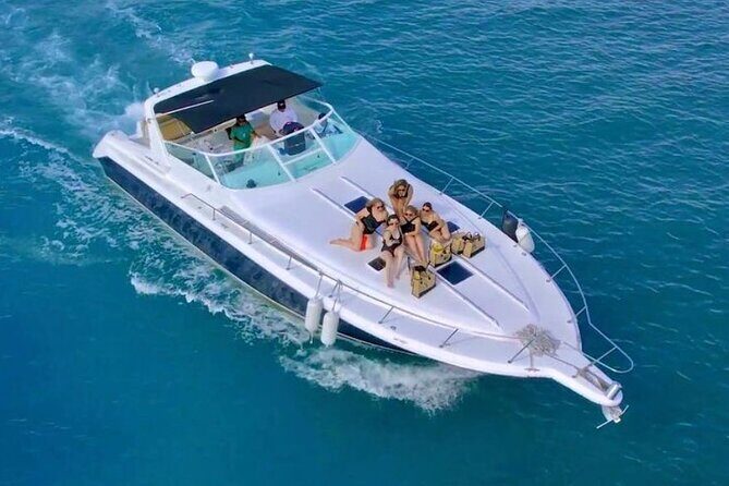Private Yacht 46ft Sea Ray Snorkel up to 15 pax 23P2 - An In-Depth Look at the Yacht Adventure