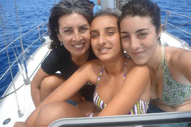 Private Yacht Excursion From Puerto Colon 3 Hours - Guest Feedback and Reviews