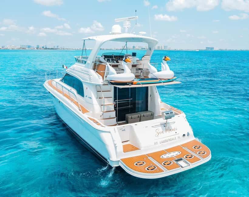 Private yacht ride in Cancun - A Closer Look at the Experience