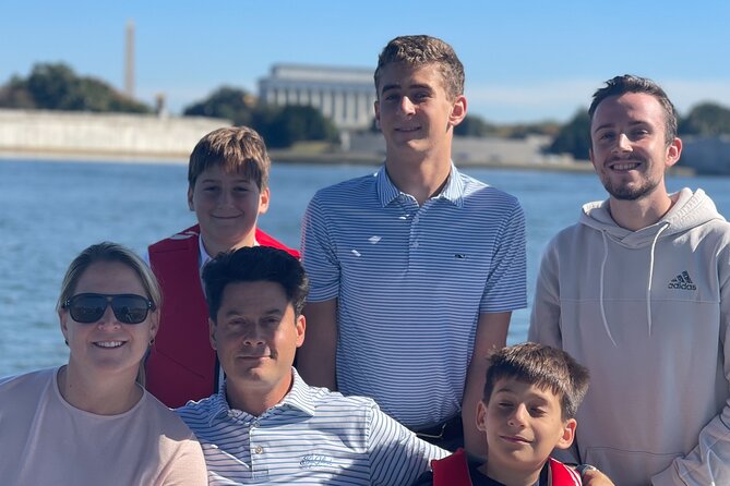 Private Yacht Tour along Washington DC Waterfront - What Makes This Yacht Tour Stand Out?