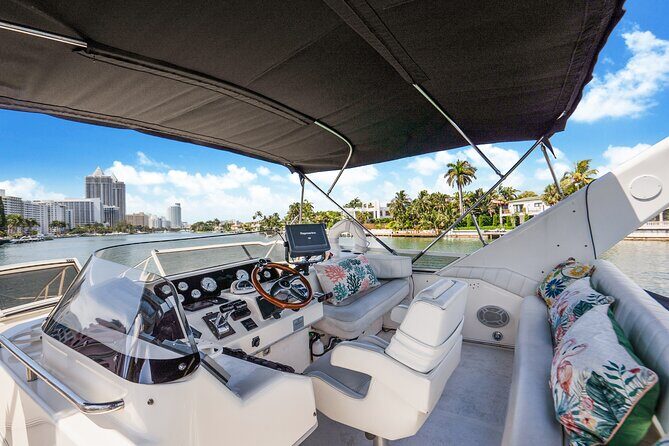 Private Yacht Tour Miami - An Overview of the Experience