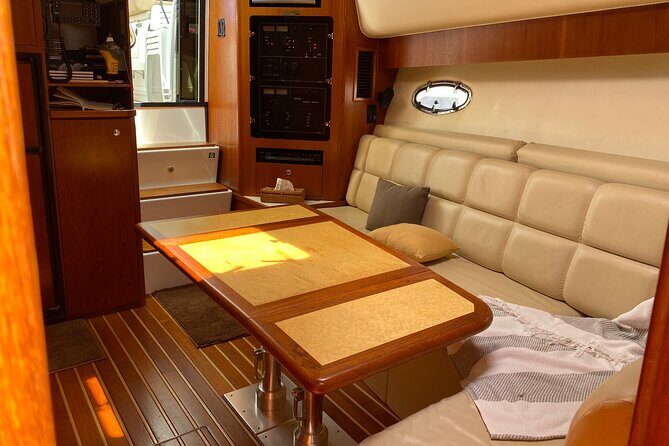Private Yacht tour on Tahiti or Moorea lagoon - Why This Tour Is a Solid Choice