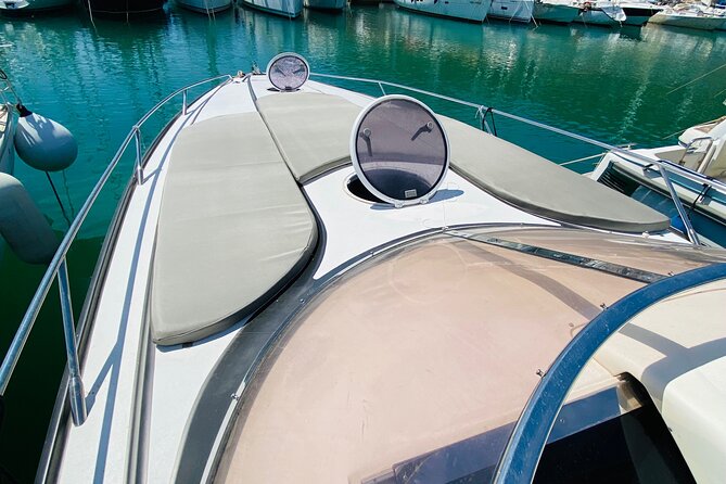 Private Yacht Tour with Drinks and Snorkeling in Gran Canaria - The Value of This Experience