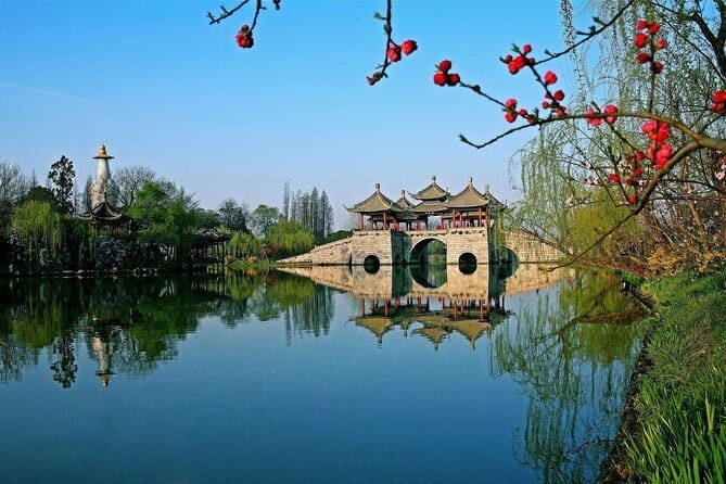 Private Yangzhou Day Trip from Nanjing by Bullet Train with All Inclusive Option - Key Points
