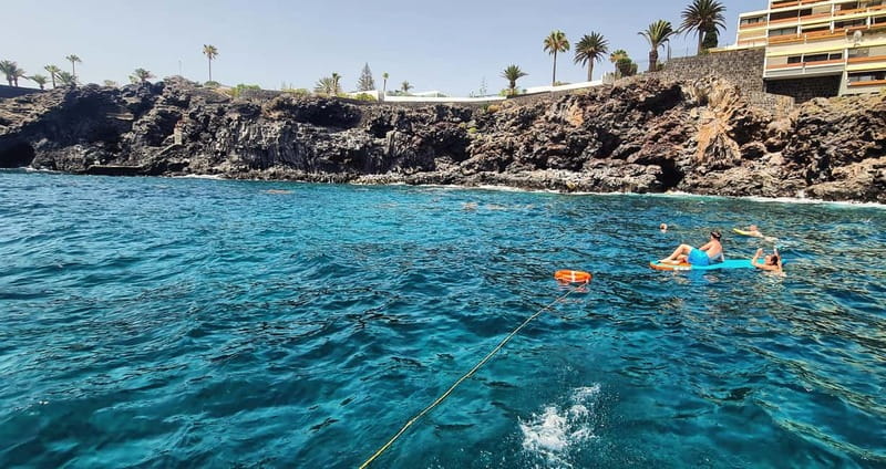 Private Yatch Amalfi Cinco - Water Activities and Onboard Comforts