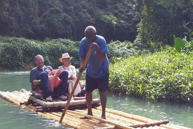 [PRIVATE]Dunn's River & Martha Brae Rafting - Entrance & Lunch - An In-depth Look at the Tour Experience