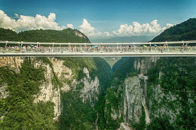 PrivateTour: Glass Bridge and Baofeng Lake from Zhangjiajie - Key Points