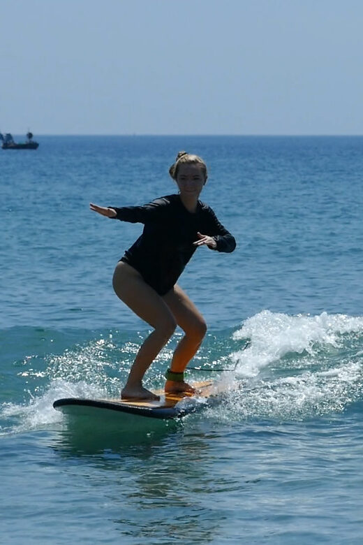 Pro Surf group lessons in Da Nang Vietnam - An In-Depth Look at the Da Nang Surf Experience