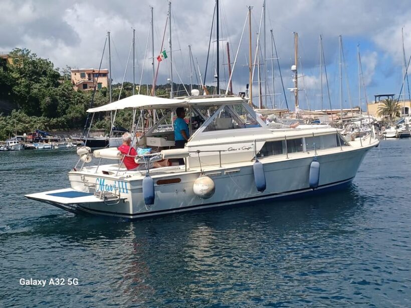 Procida: Boat Tour around the island - Why choose this tour?