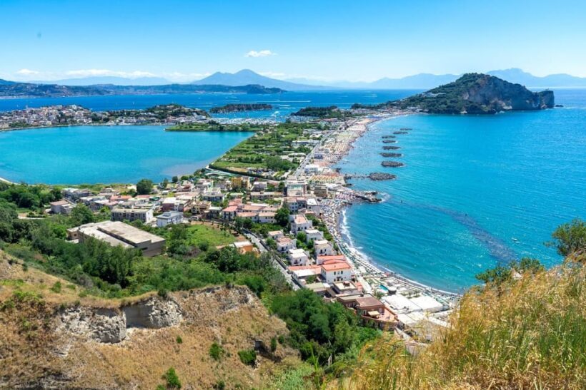 Procida free hydrofoil tour + transfer + typical dessert and coffee - A Genuine Look at the Procida Free Hydrofoil Tour