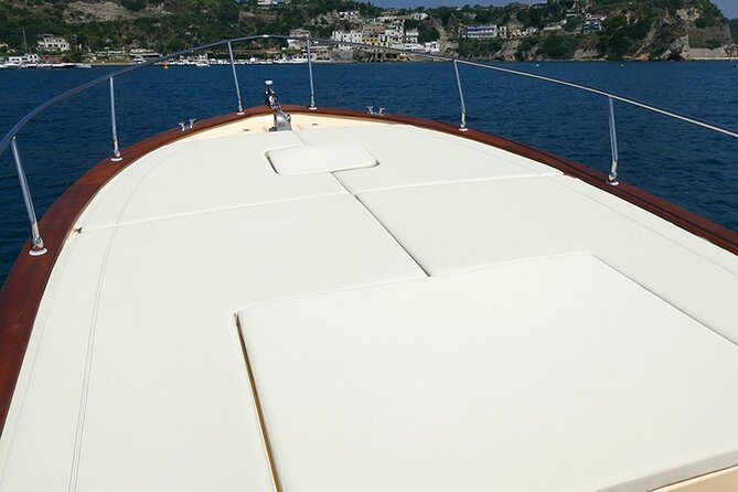 Procida Island Tour by Boat 2h 15M With Swimming and Underwater Photos - Meeting and Pickup