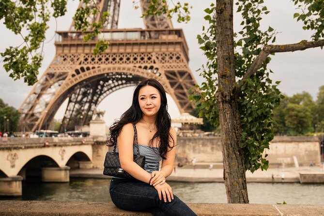 Professional Eiffel Tower Photo Tour With VOGUE Photographer - Customer Reviews and Feedback