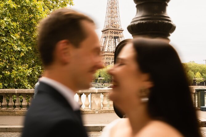 Professional Eiffel Tower Photo Tour With VOGUE Photographer - Experience Highlights