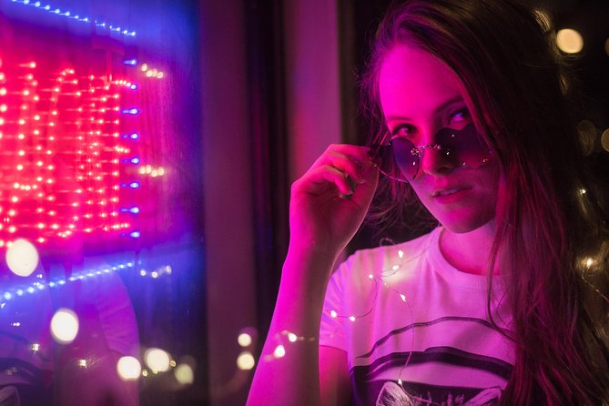 Professional Night Photo Session and Tour in Amsterdam - Unique Aspects of the Red Light District Tour