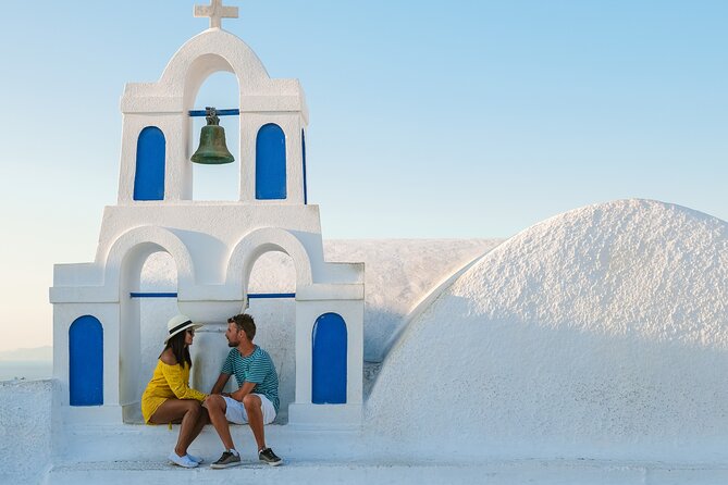 Professional Photoshoot at Oia Village Santorini - What the Package Includes