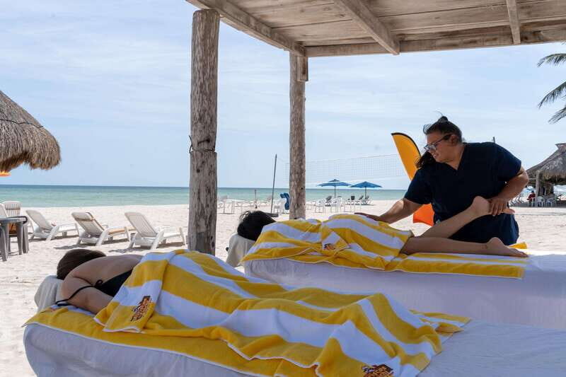 Progreso: Chichi´s beach club - The Itinerary Breakdown