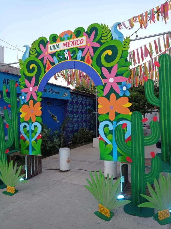 Progreso: stroll around town and savor the local cuisine - Key Points