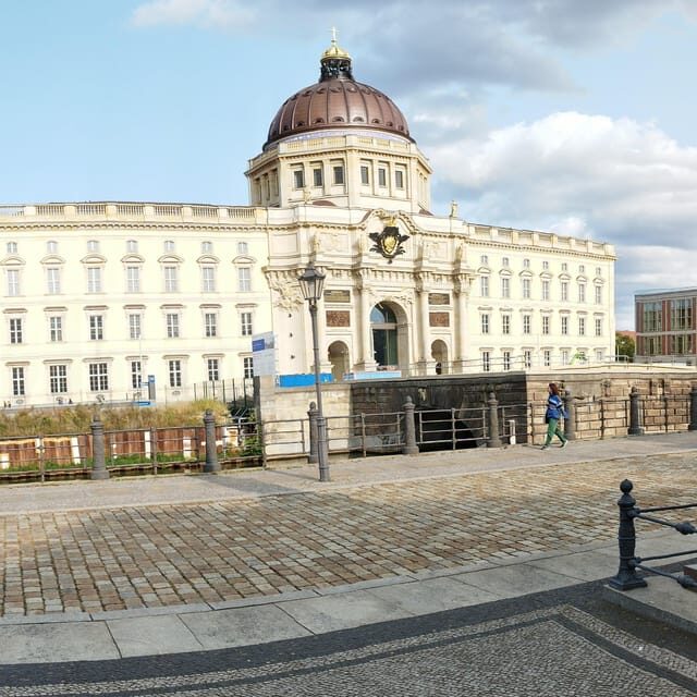 Promotion Daily First Berlin Rickshaw 3,5 Hours Highlights - Who Will Love This Tour?