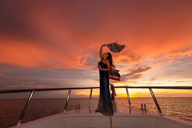 Promthep and Krating Cape Luxury Dinner Cruise - Key Points