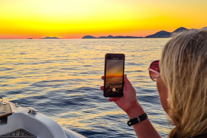 Prosecco & Sunsets: Private Dubrovnik Cruise - Unlimited Drinks and Delicious Snacks