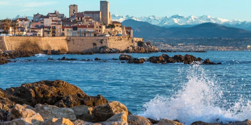 Provencal Market, Shopping, and Picnic basket at the lake - An In-Depth Look at the Provence Market, Shopping, and Lake Picnic Tour