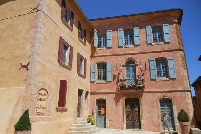 Provence in One Day Review: A Traveler's Perspective - Recommendations for Improvement
