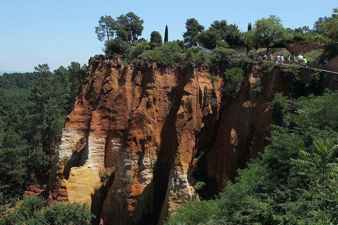 Provence Wineries and Luberon Villages Day Trip From Aix-En-Provence - Pricing and Inclusions