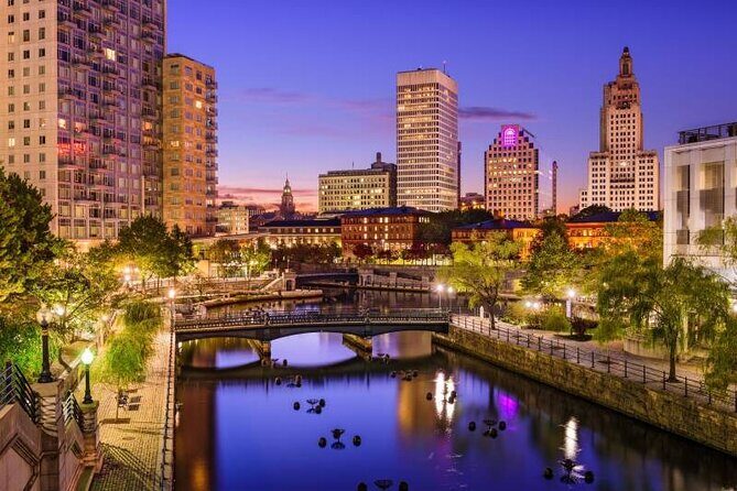 Providence Scavenger Hunt The Art in Providence - Key Points