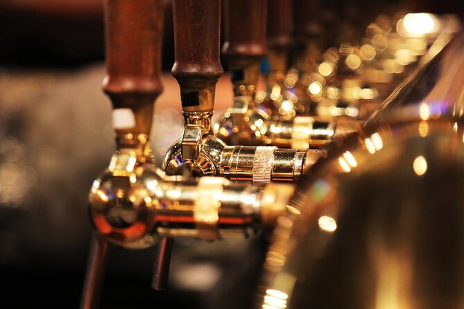 Pub and History Tour of Durham With Alcohol Tasting - Key Points