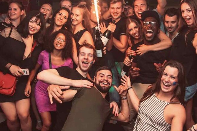 Pub Crawl Barcelona by EVOLVE the BEST Night Experience - Discover Hidden Gems of Barcelona