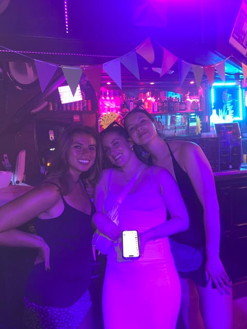 Pub Crawl Paris: Drink, Laugh, Meet the World - Customer Reviews and Ratings