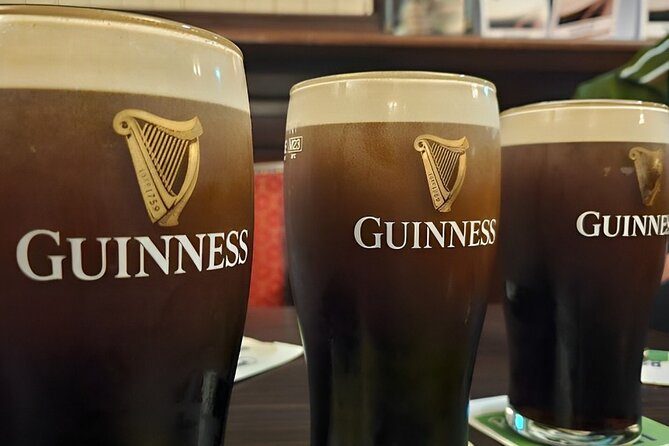 Pub Crawl Walking Tour Through the Heart of Irelands Capital - Discover the Historic Significance of Dublins Iconic Landmarks