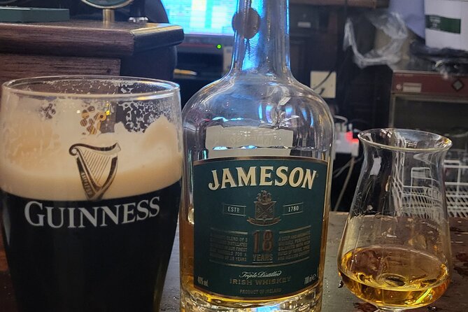 Pub Crawl Walking Tour Through the Heart of Irelands Capital - Positive Traveler Experiences and Glowing Reviews