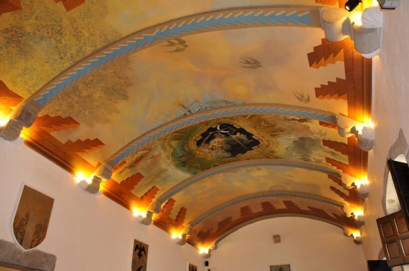 Púbol: Gala-Dalí Castle Entry ticket - Exploring the Castle: What to Expect from Your Visit