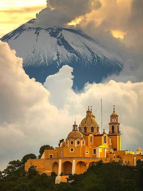 Puebla: Mexico's largest archaeological site & Cholula - An Introduction to the Tour Experience