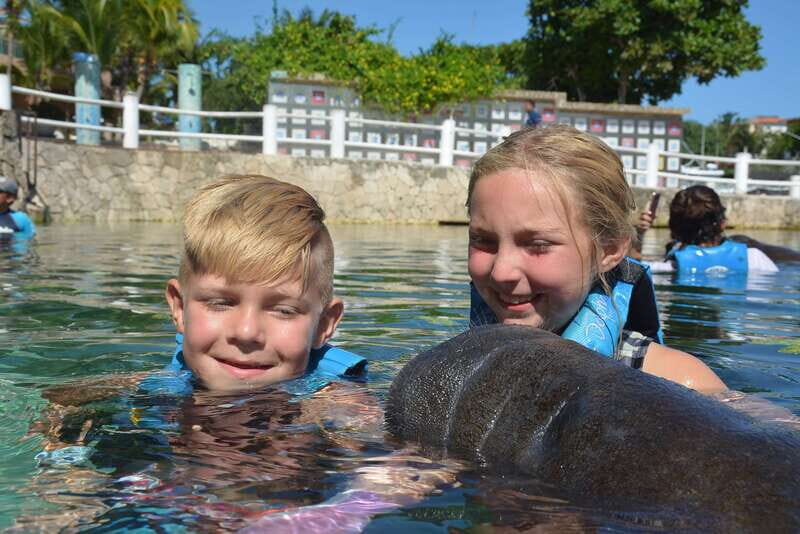 Puerto Aventuras: Manatee Encounter - Who Will Love This Experience?