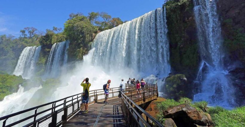 Puerto Iguazu: Iguazu Falls Argentinian Side Full-Day Tour - An In-Depth Look at the Tour Itself