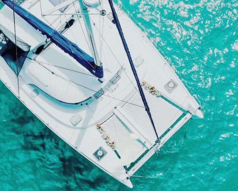 Puerto Princesa: WhaleShark Watching Yacht Tour with Lunch - Price and Value