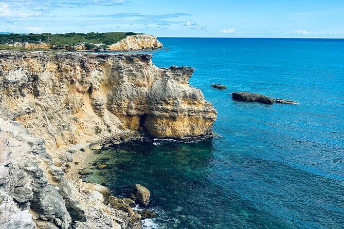 Puerto Rico Hiking Adventure Nature History and Coastal Views - Exploring Puerto Rico’s Coastal and Jungle Wonders: A Review of the Hiking Adventure